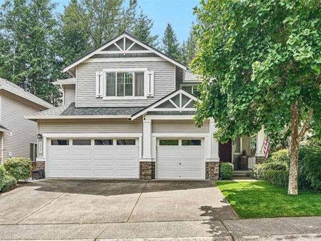 28091 Maple Ridge Way SE, Maple Valley, WA 98038