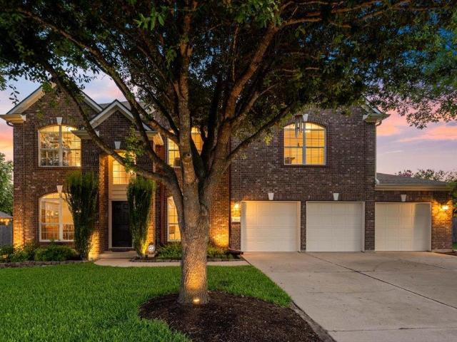 2809 Moving Water Ln