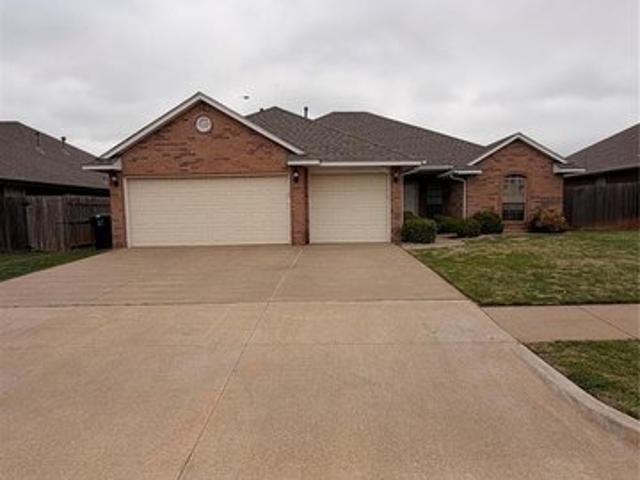 2809 NW 169th St, Edmond, OK 73012