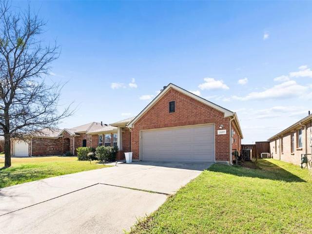 2809 Dawn Spring Dr, Little Elm, TX 75068 | MLS #21263 | Compass