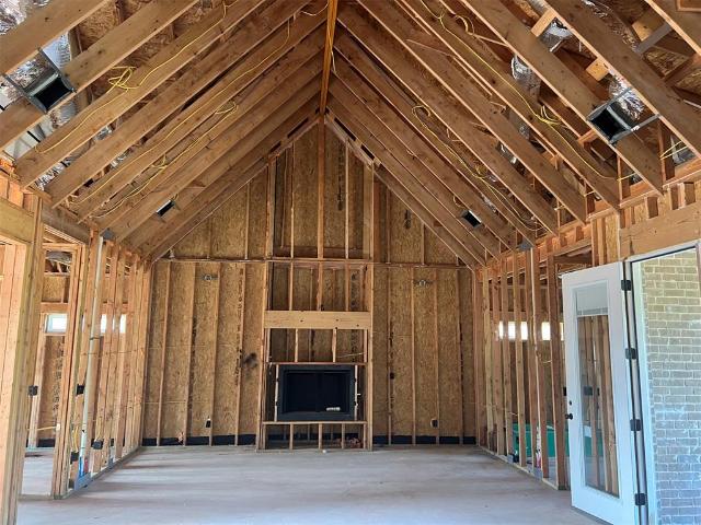2809 Deer Valley Lane