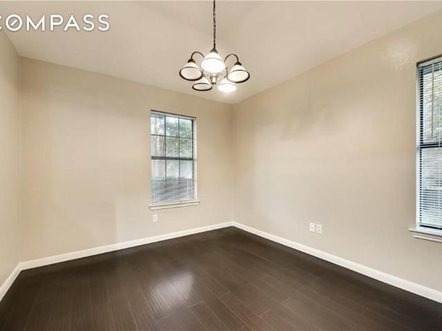 2809 Hampshire Dr, Garland, TX