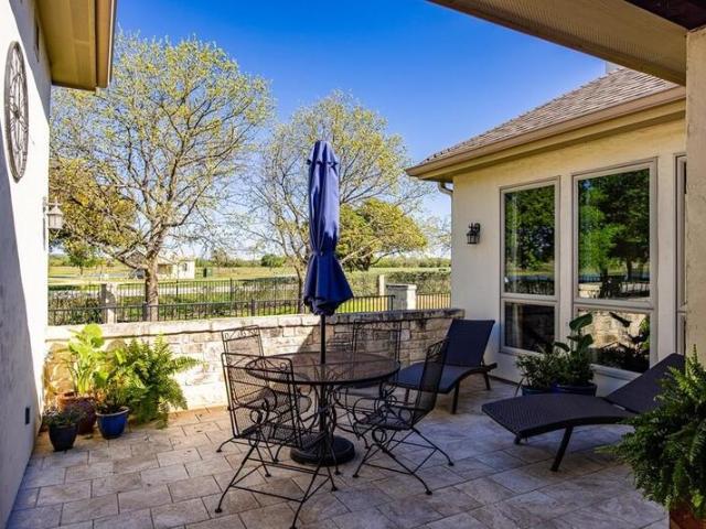 2809 Indian Wells Dr, Kerrville, TX 78028