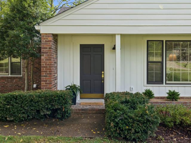 2809 Lincoya Dr