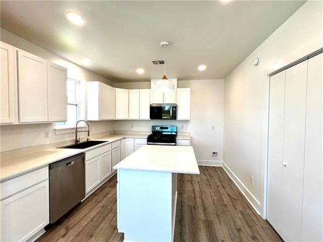 2809 Live Oak Dr, Terrytown, LA 70056 | MLS #2525