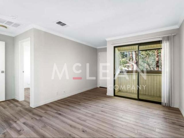 2809 Los Felices Cir E, Unit 212, Palm Springs, CA 92262 | MLS #219143