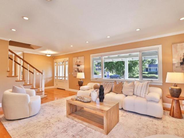 2809 Ponderosa Way