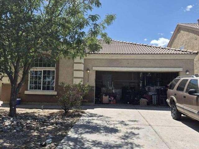 2809 Porto St SW, Albuquerque, NM 87121