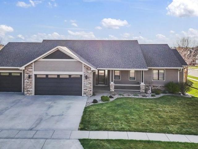 2809 Preakness Ave, Yankton, SD 57078