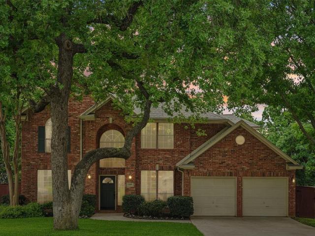 2809 Stonehurst Drive