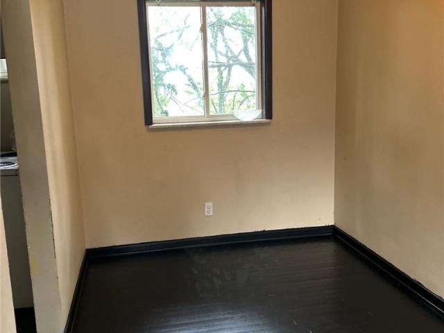 2809 Sunset Boulevard 2