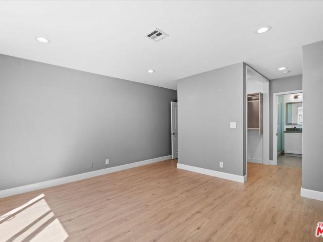 2809 S Canfield Ave, Los Angeles, CA 90034 | MLS #26697