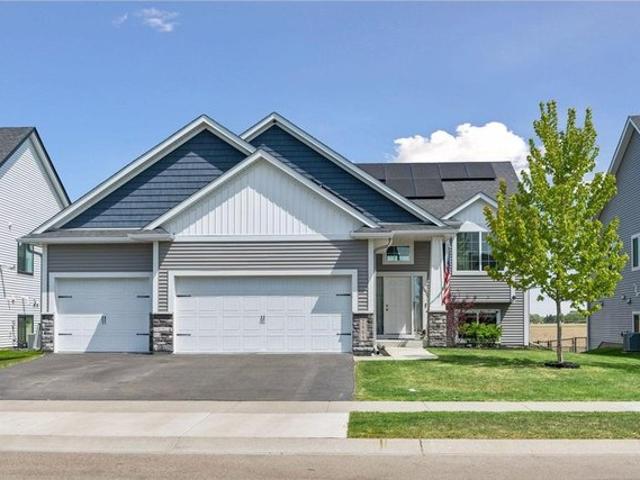 2809 th St W, Farmington, MN 55024