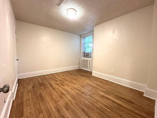 2809 W Queen Ln 1 Bedroom Apartment for Rent at 2809 W Queen Ln, Philadelphia, PA 19129 East Falls