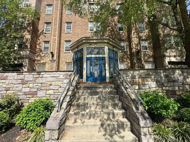 2809 W Queen Ln 1 Bedroom Apartment for Rent at 2809 W Queen Ln, Philadelphia, PA 19129 East Falls
