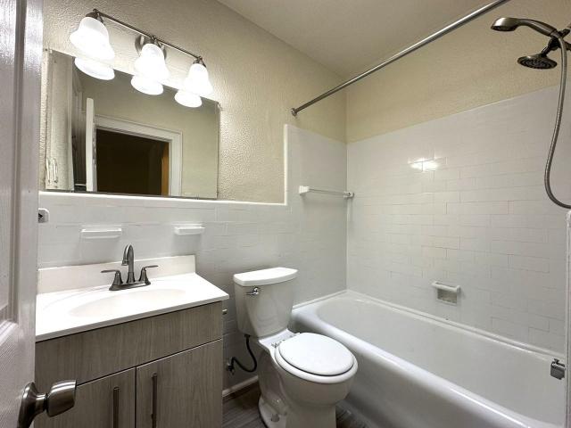 2809 W Queen Ln 2 Bedroom Apartment for Rent at 2809 W Queen Ln, Philadelphia, PA 19129 East Falls