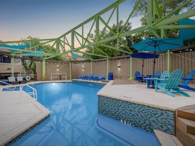 2809 W William Cannon Dr # I104