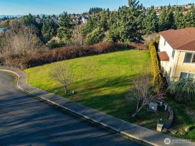 2809 44th Street Ct NE