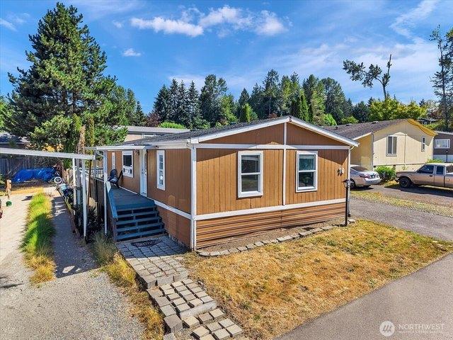 28000 NE 142nd Pl Spc 70, Duvall, WA 98019