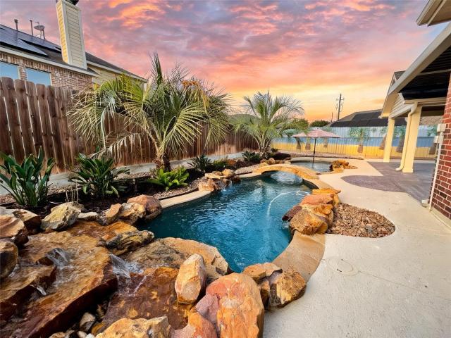 28006 Rusty Hawthorne Dr, Katy, TX 77494 | MLS #96005 | Compass