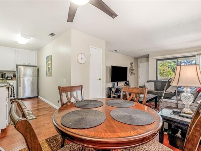 2800 N Los Felices W Unit C200, Palm Springs, CA 92262