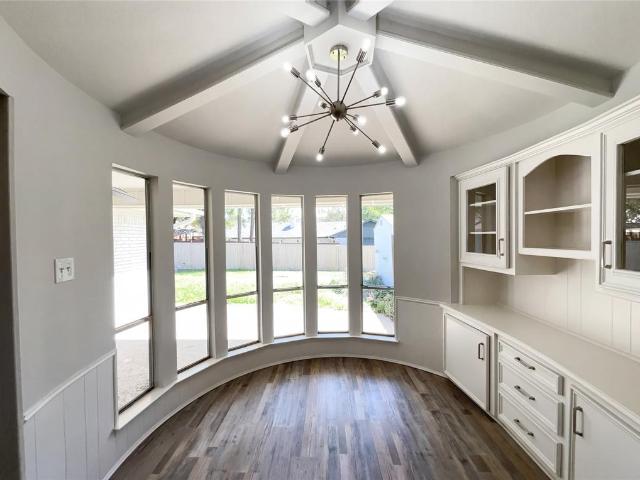 2800 N Surrey Dr, Carrollton, TX 75006 | MLS #21226
