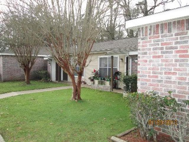 2800 North Winfree, 2 beds, 1 full bath