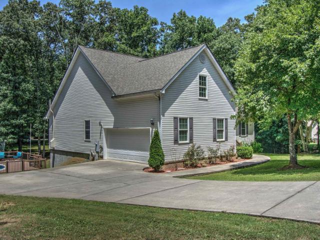 2800 Back Valley Road