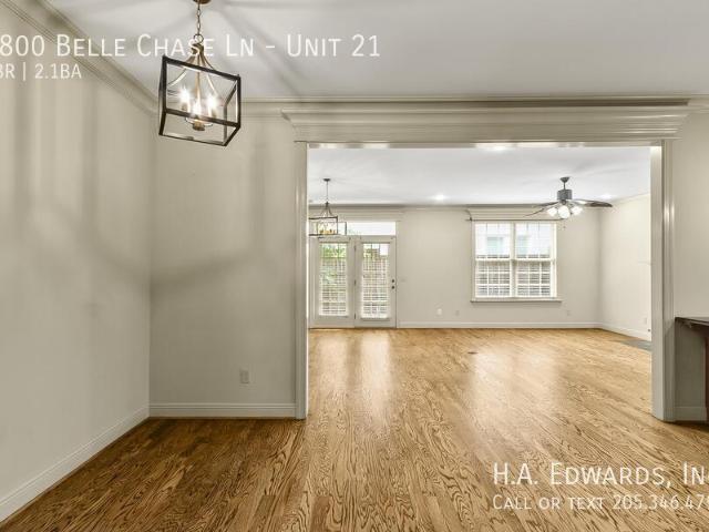 2800 Belle Chase Ln. Unit 21