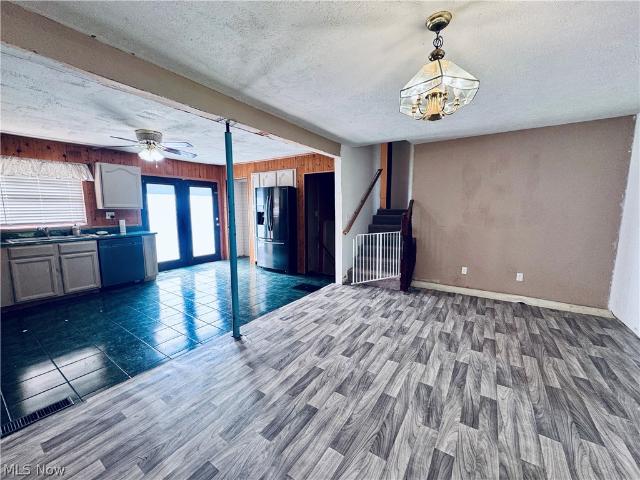 2800 Bender Road