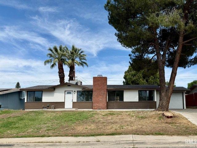 2800 Blade Ave, Bakersfield, CA 93306