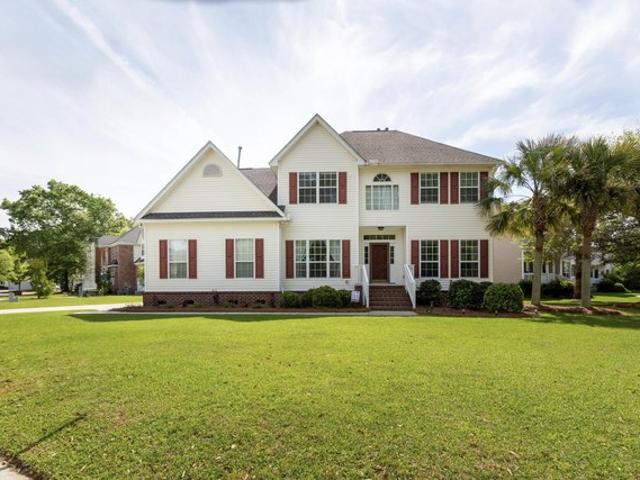 2800 Bottle Brush Ct, Mount Pleasant, SC 29466