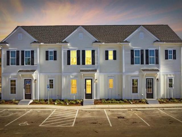 2800 Cook Cir Unit D, Myrtle Beach, SC 29577