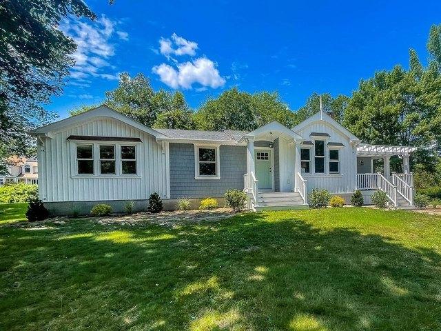 2800 County St, Dighton, MA 02715