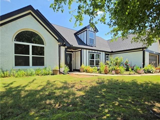 2800 Cove Crossing Drive