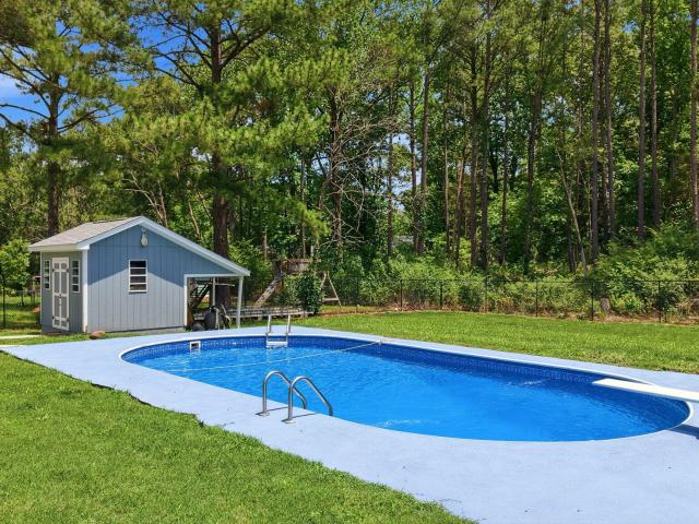 2800 Davie Drive