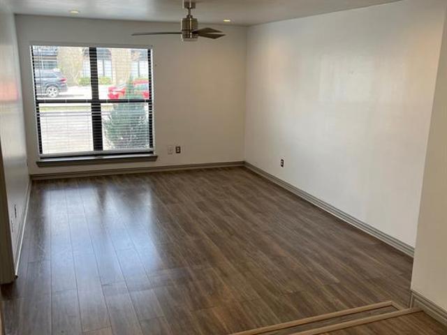 2800 Douglas Avenue # 209