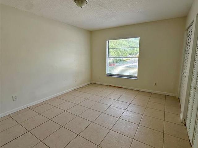 2800 E 113th Ave, Unit B4, Tampa, FL 33612 | MLS #O6398