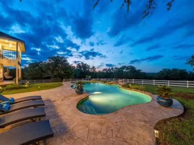 2800 Great Oaks Dr, San Marcos, TX 78666 MLS 62907877