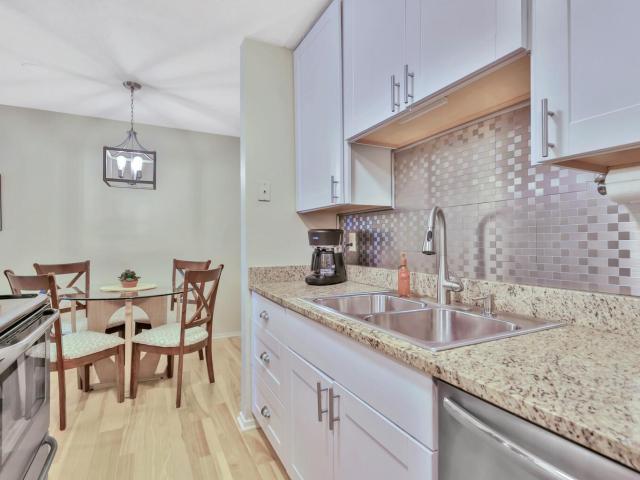 2800 Hamline Avenue N # 241