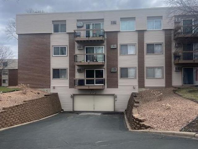 2800 Hillsboro Ave N, Unit 111, New Hope, MN 55427 | MLS #7022