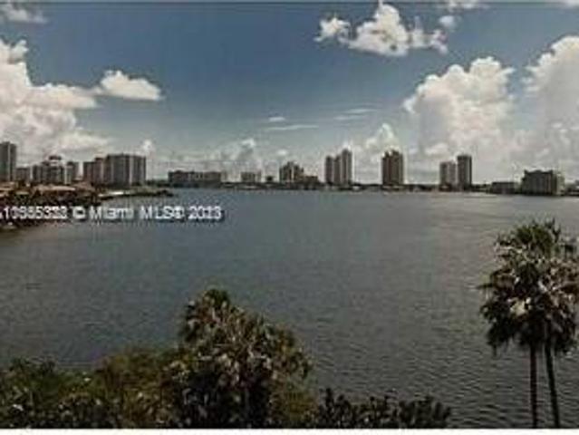 2800 Island Blvd #505, Aventura, FL 33160