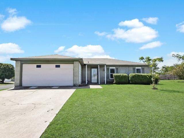 2800 Kim Dr, Killeen, TX 76543
