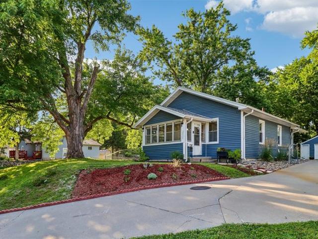2800 Lyon St, Des Moines, IA 50317