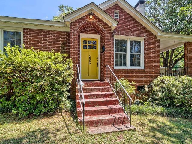 2800 Lincoln Street