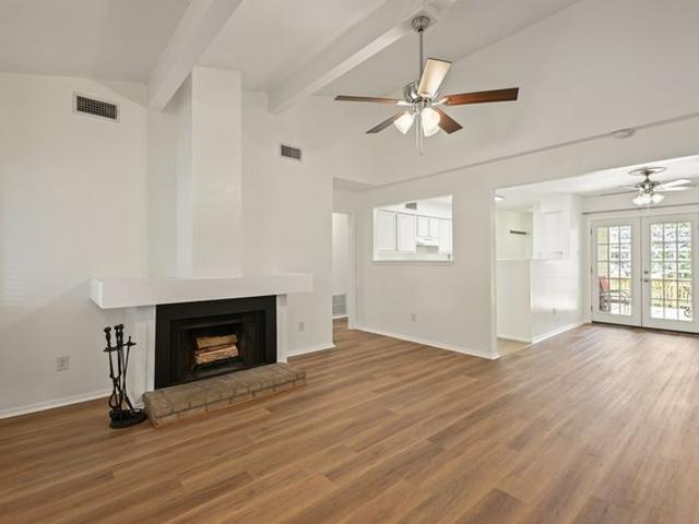 2800 Longmire Dr Apt 9, College Station, TX 77845