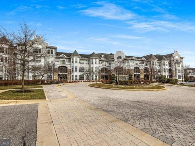2800 Stone Cliff Dr #101, Baltimore, MD 21209