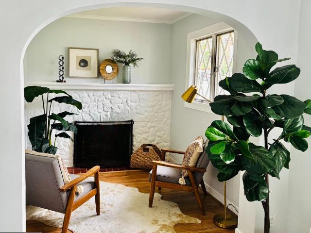2800 S Arlington Ridge Road