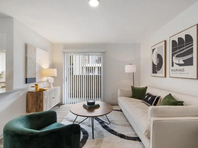 2800 S Ashford Rd, Unit 415, Houston, TX 77082 | MLS #8507 | Compass