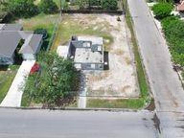 2800 Tierra Dorada Boulevard